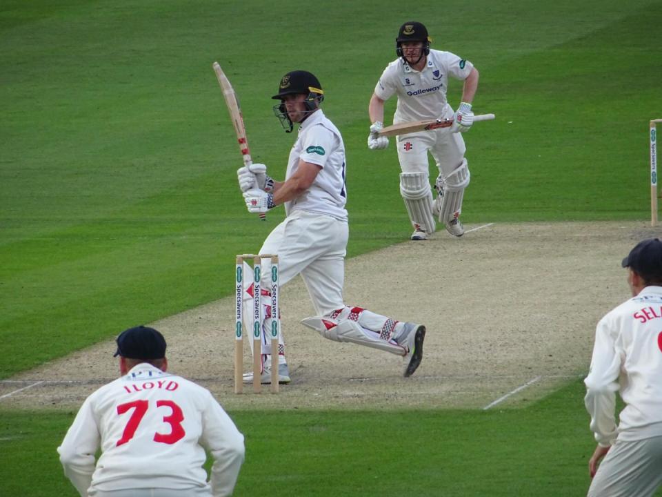 Phil Salt follows seamers' good work with another century | Sussex Cricket