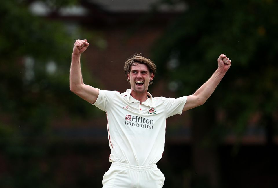 George Burrows Signs for Sussex | Sussex Cricket